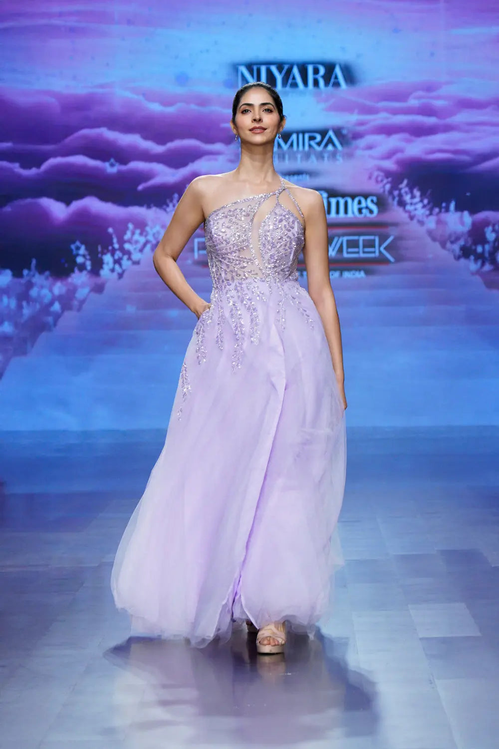 Women Gowns - NIYARA India
